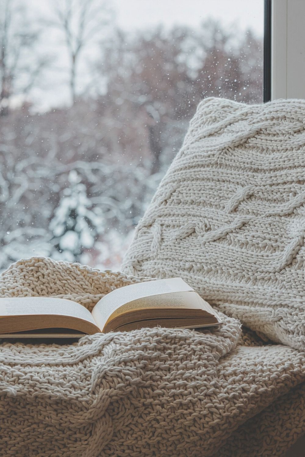 January Bucket List: 55 *Simple* Ways to Start the Year Slow, Cozy, and ...